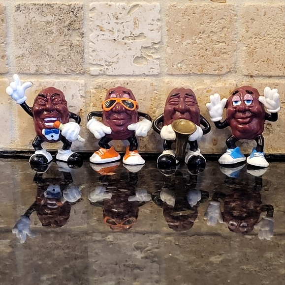 California Raisins | Toys | Vintage 987 California Raisins Figurines ...